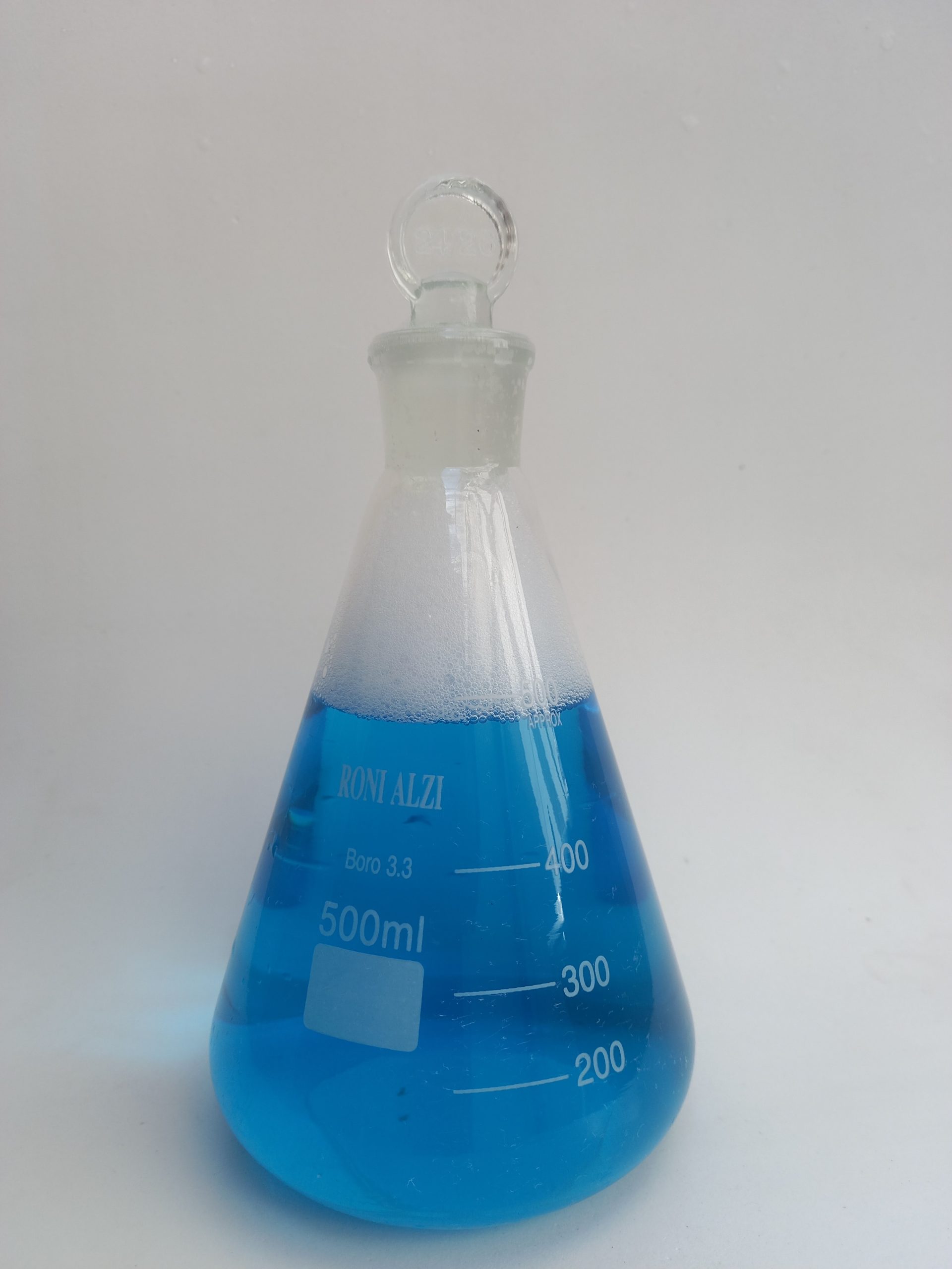 Frasco Erlenmeyer, com rolha de vidro, graduado, em vidro borossilicato ...